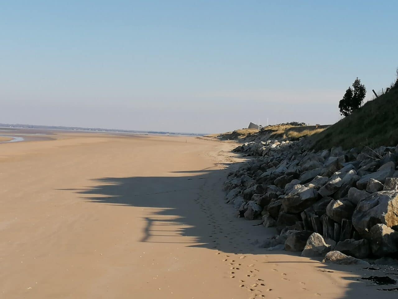 Come and take a breath of fresh air in the bay of Veys next to the DDAY ...